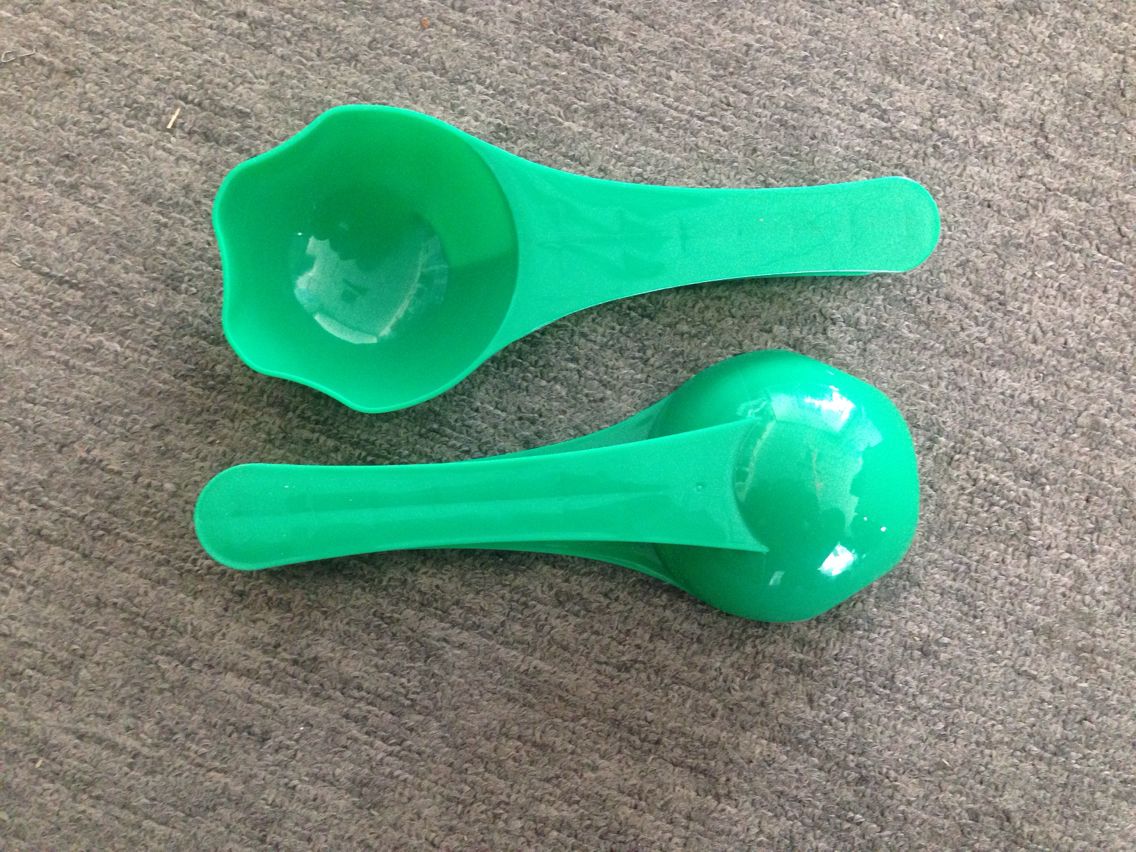 Dog Measuring Spoon Plastic Pet Food Spoon With Clip